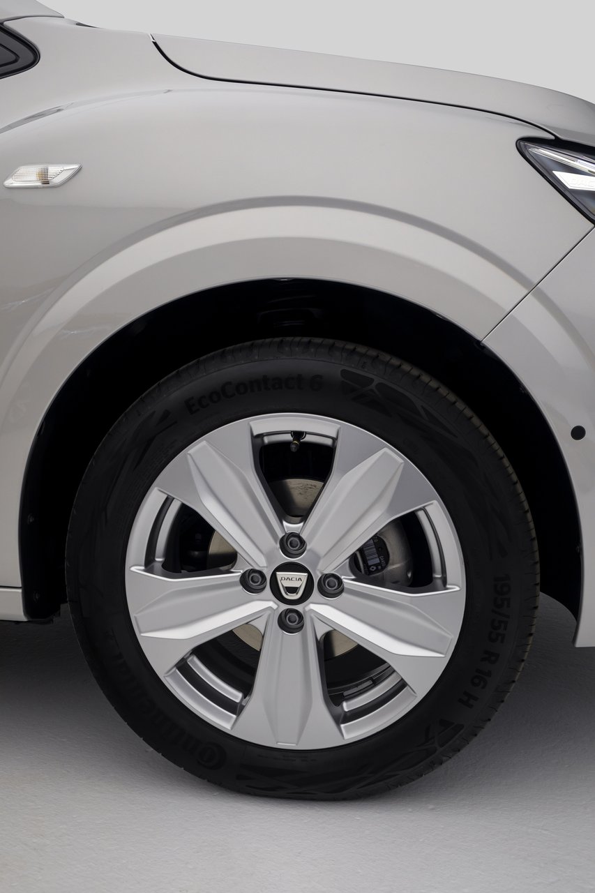Dacia Logan — Prix, Versions et Fiche Technique au Maroc | Tomobile 360